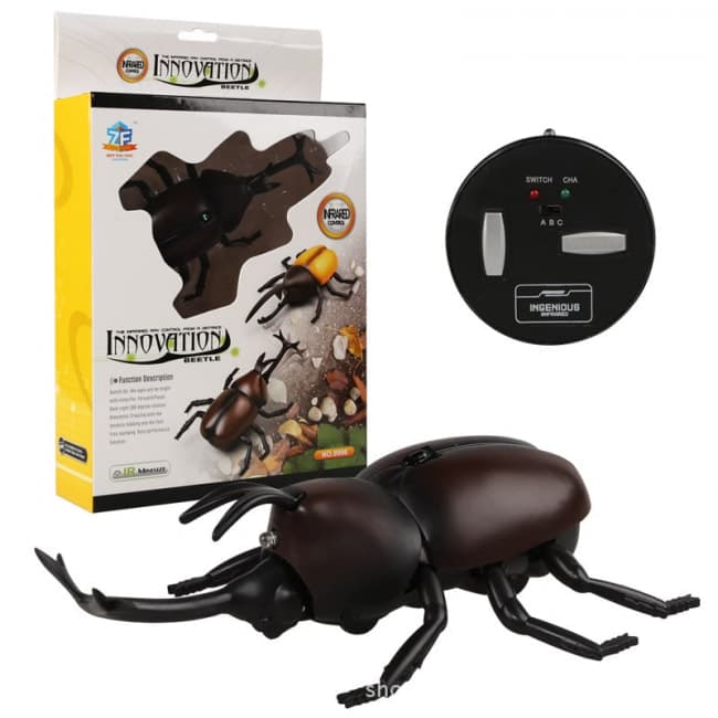 Infrared Remote Control Giant Beetle Prank | Tech Import World